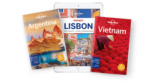 11 Basic International Travel Necessities Everyone Needs